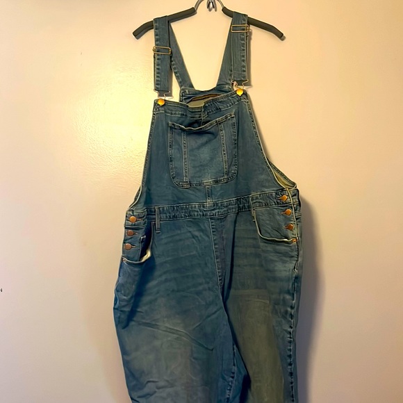 Universal Thread | Other | Universal Thread Mens Denim Overalls Cuffed ...
